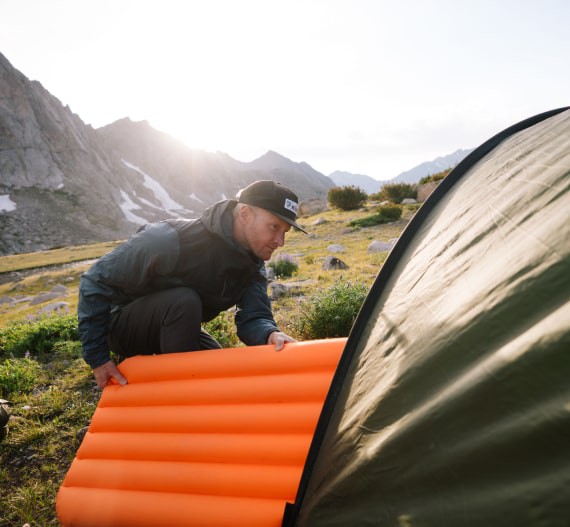 KÜHL Men’s Hiking Clothing, Performance and Outdoor Wear
